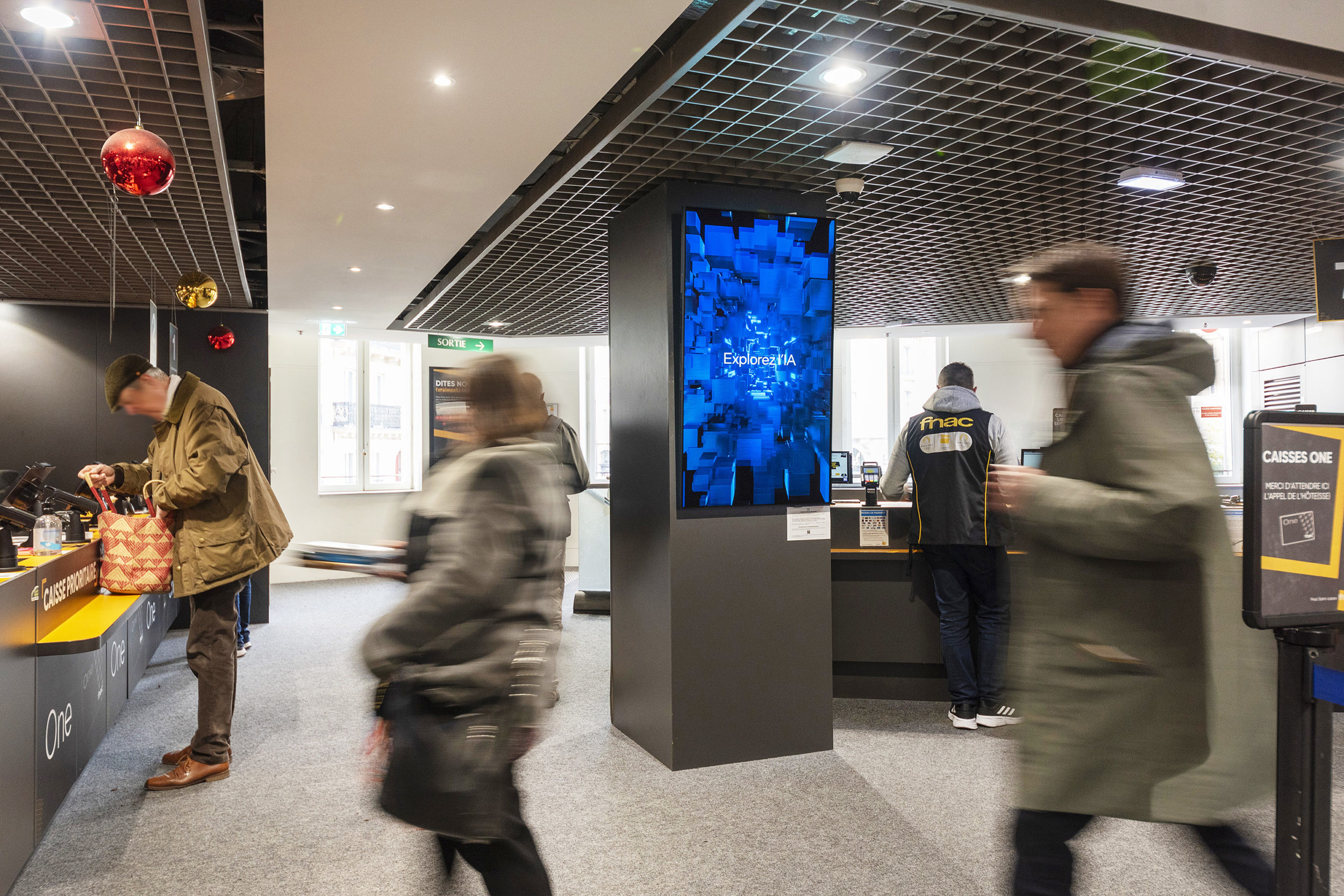 INTEL dévoile sa nouvelle technologie en DOOH chez Fnac - Retailink by ...